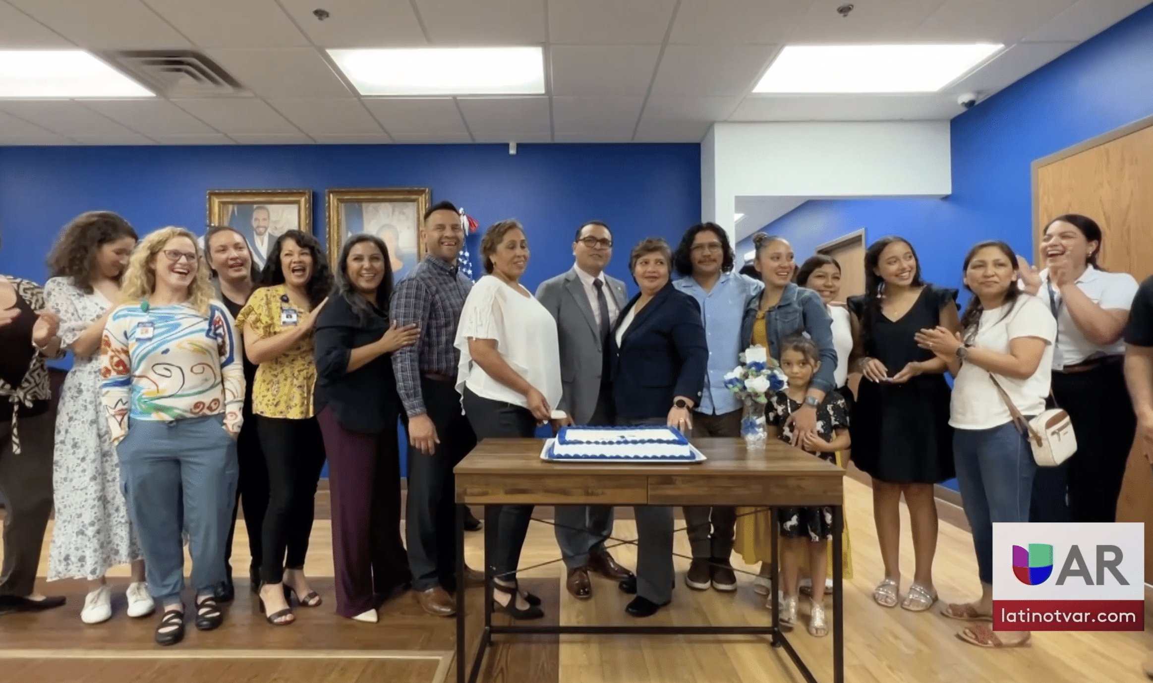 1er Aniversario en el Consulado General de El Salvador - Univision Arkansas