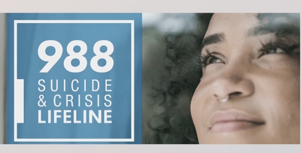 La línea directa 988 celebra un año de aniversario - Univision Arkansas