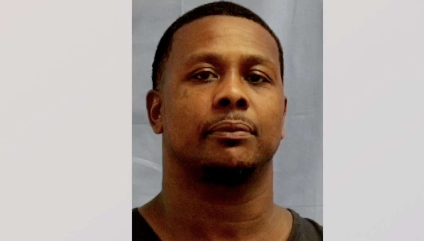 Autoridades arrestan a un hombre de 45 años por asesinato capital y ...