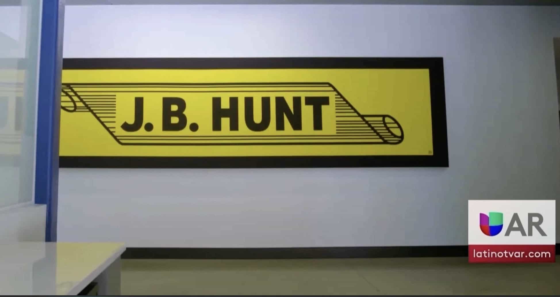 JB Hunt invierte en Paneles Solares - Univision Arkansas