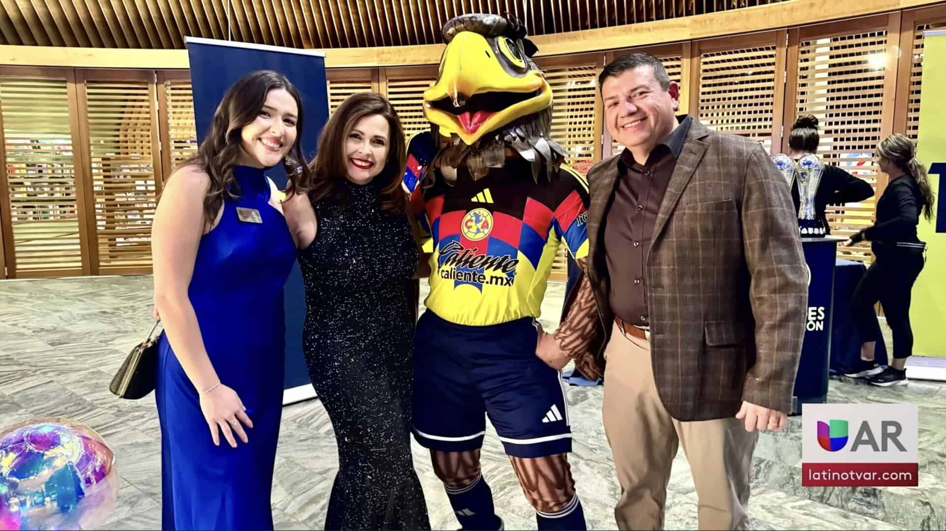 El club América hizo una visita especial al Crystal Bridges Museum of ...